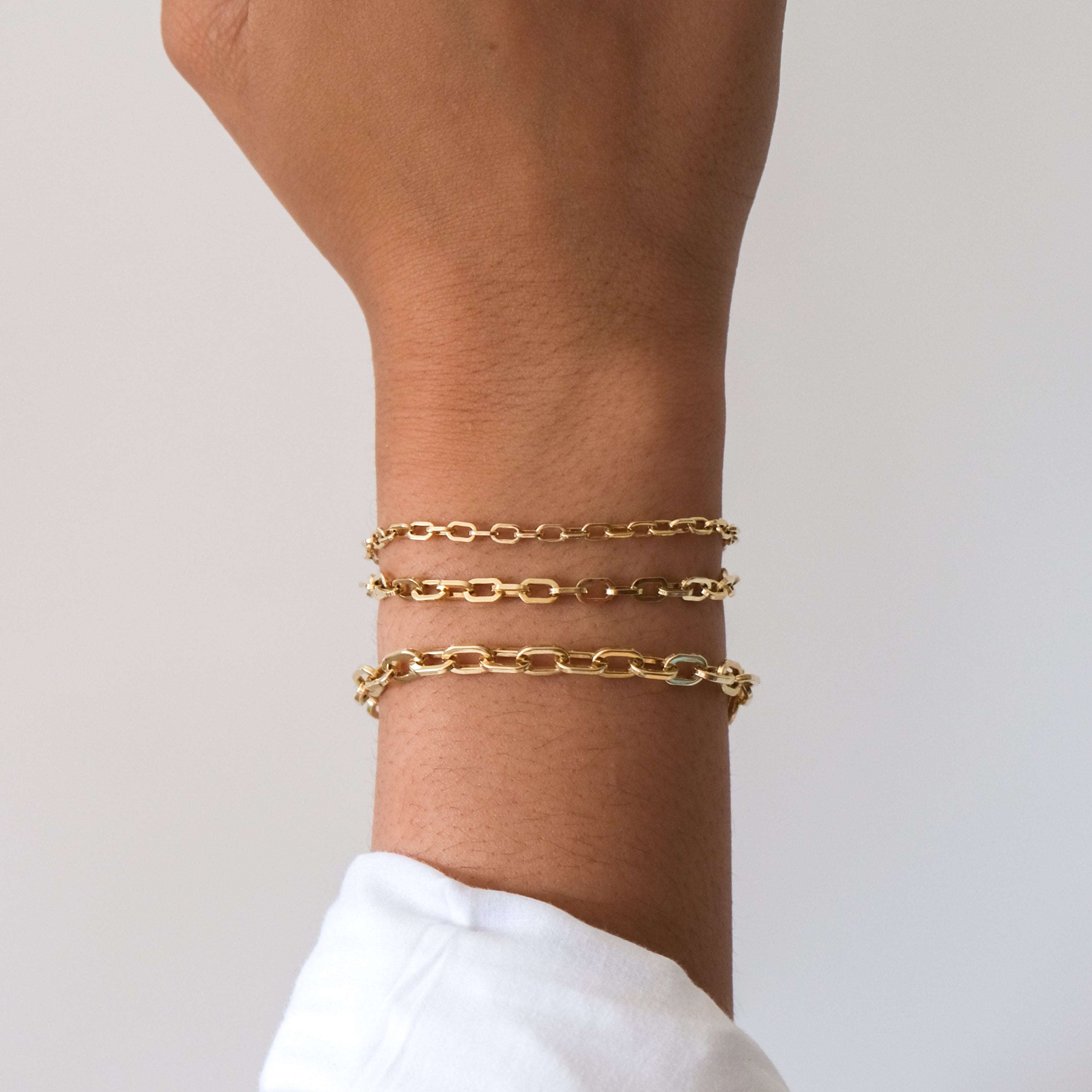 Rectangle Link Bracelet in 14k solid gold – Vivien Frank Designs